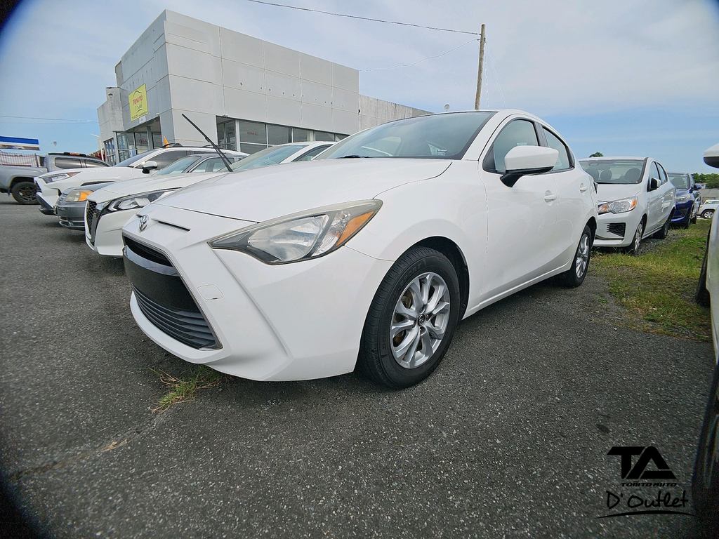 Toyota Yaris iA 2018 - Toñito Mazda