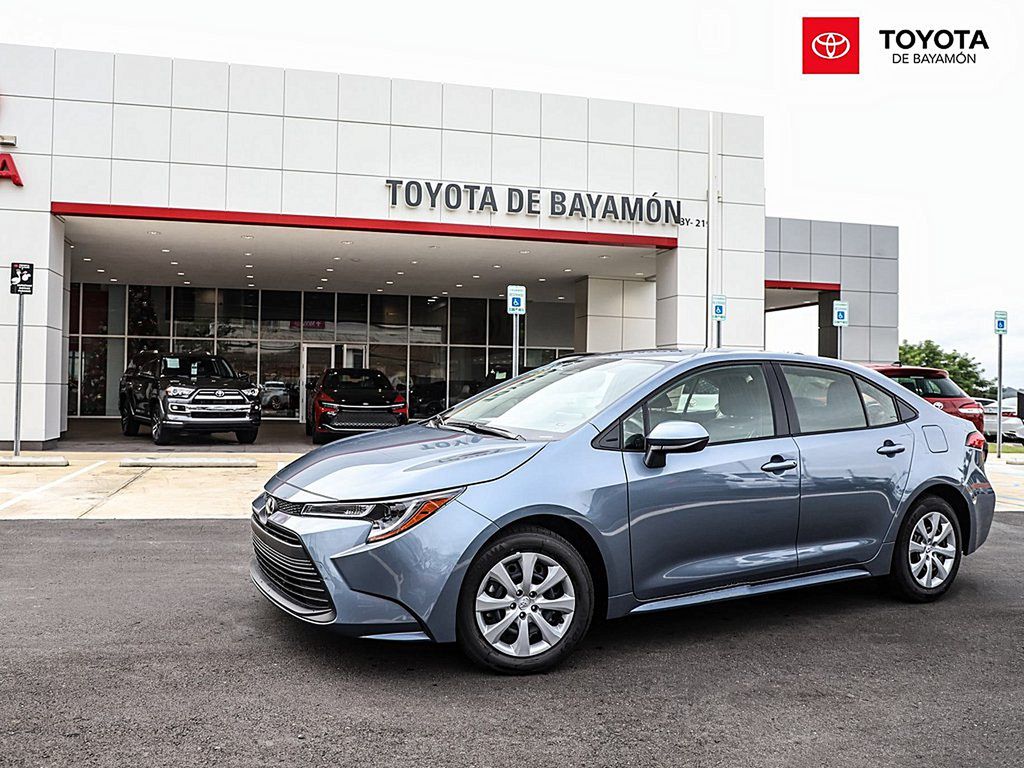 Toyota Corolla LE (Celeste) - Toyota de Bayamón