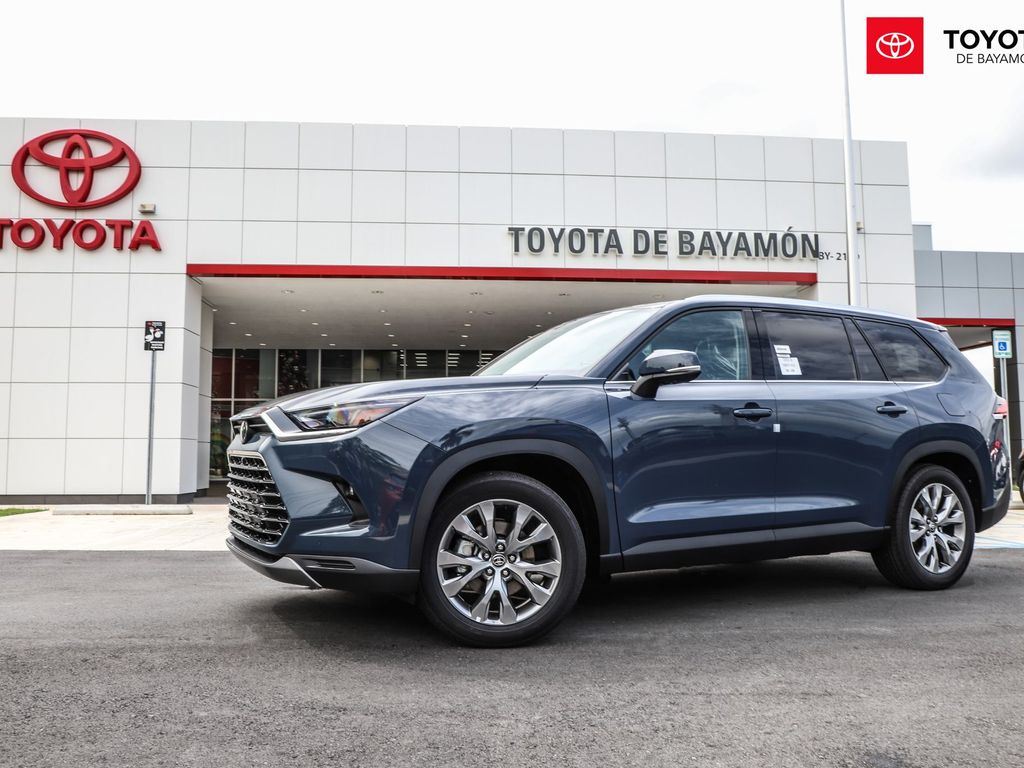 Toyota Grand Highlander Limited Massive Gray – Toyota de Bayamón