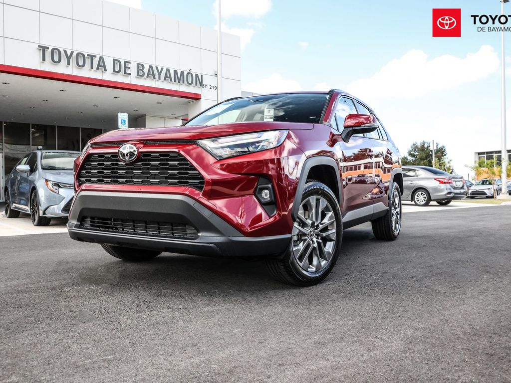 Toyota RAV4 XLE Premium Red – Toyota de Bayamón