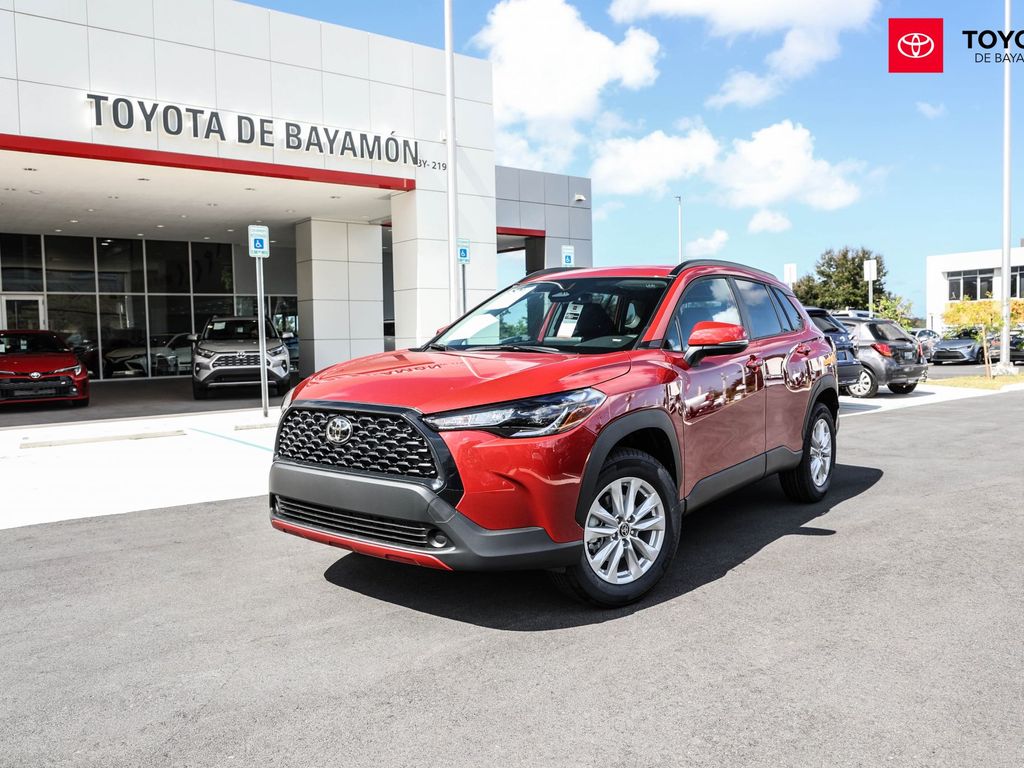 Toyota Corolla Cross LE (Red) - Toyota de Bayamón