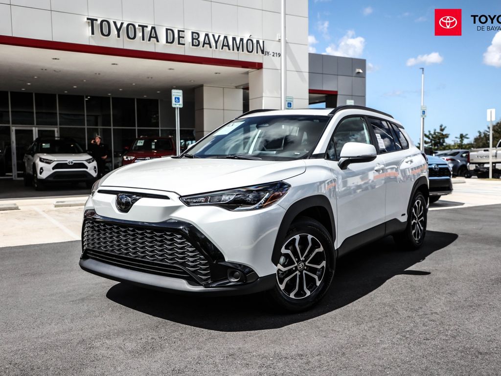 Toyota Corolla Cross (Hybrid White) – Toyota de Bayamón
